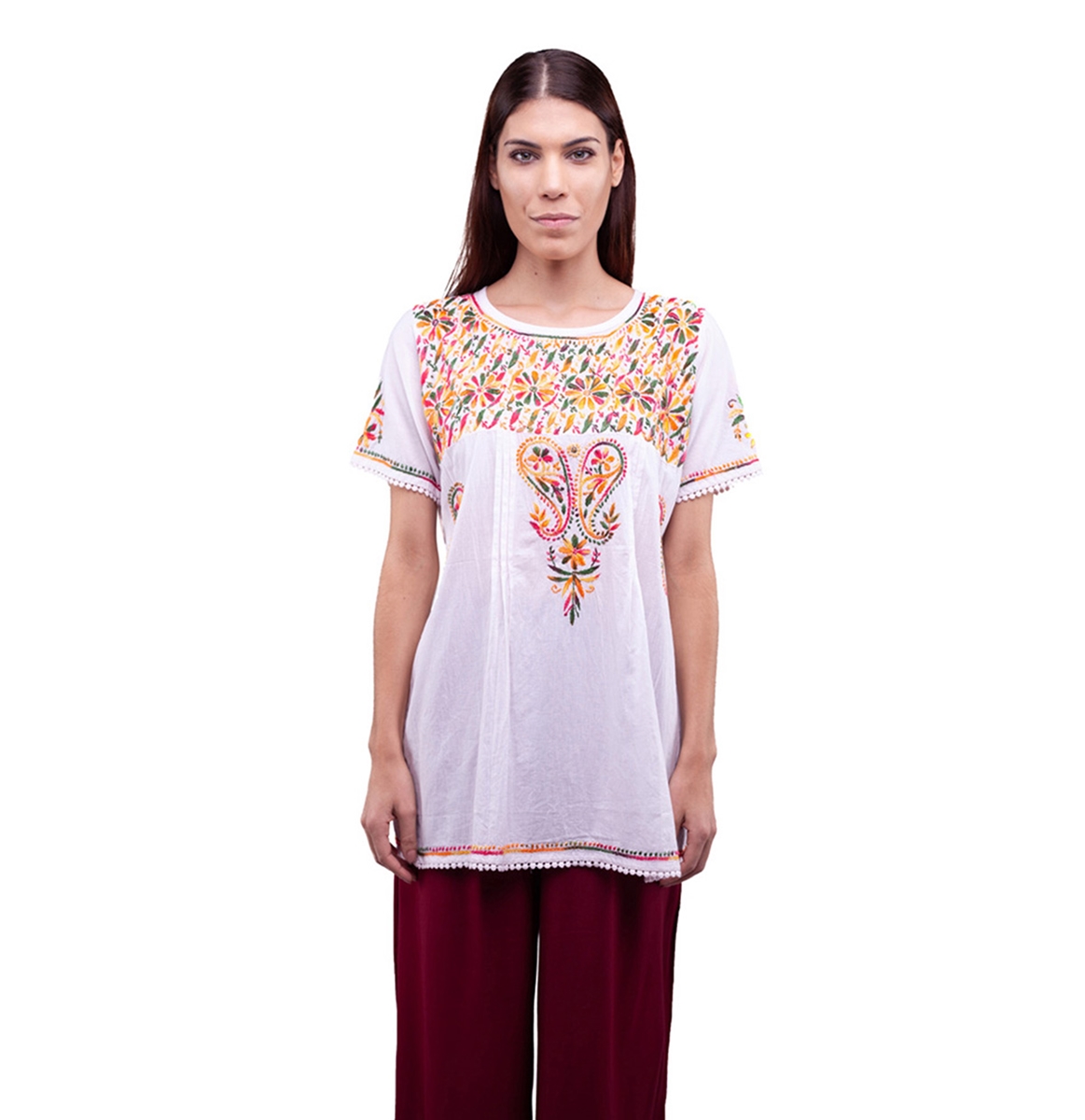 Bata Branca com Bordados Coloridos - Bata Branca com Bordados Coloridos ...